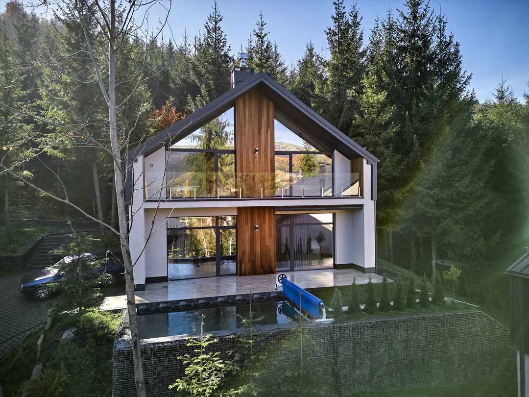 Готелі в Буковелі Забронювати найкращі номери на fomich.ua